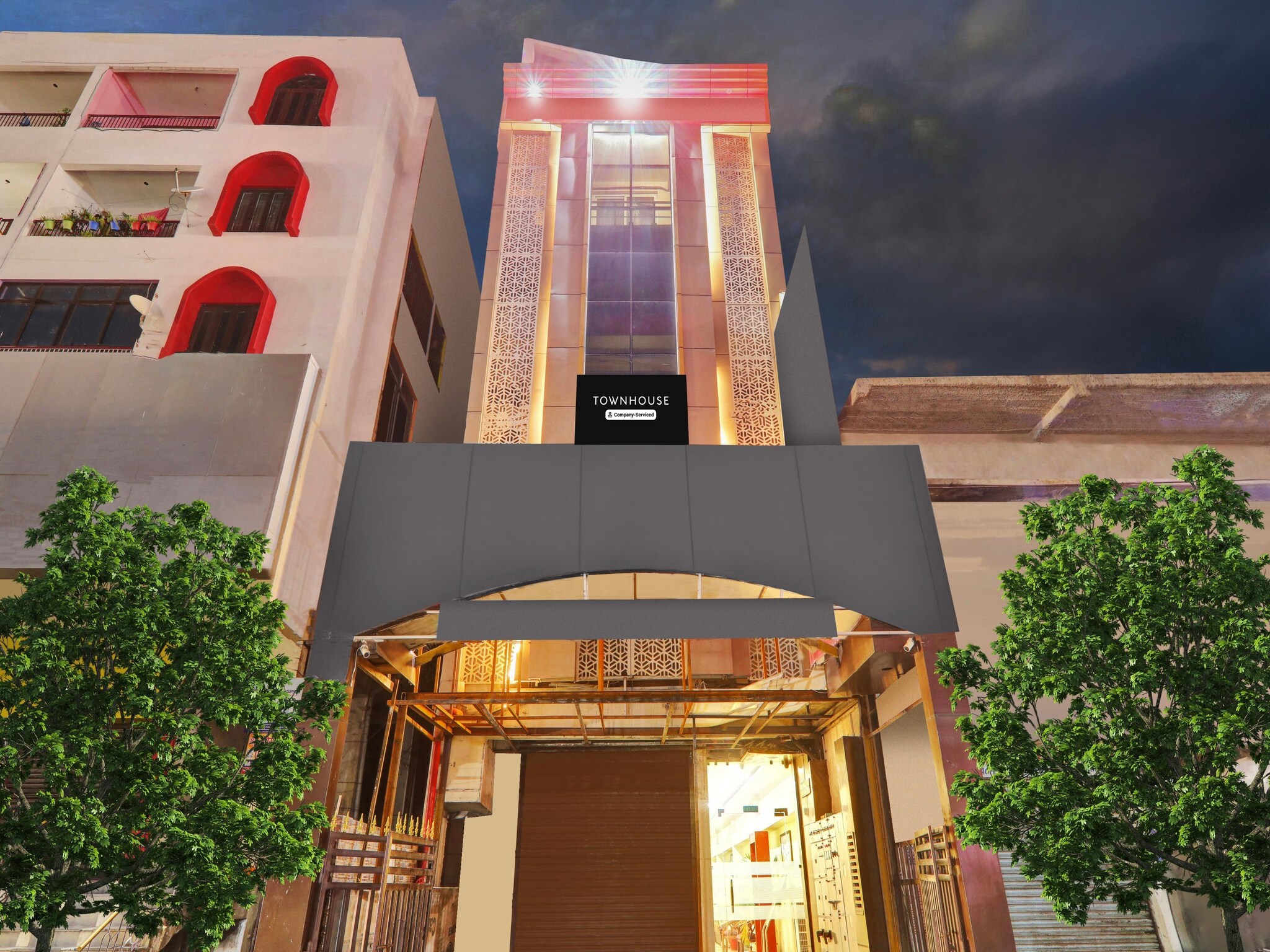 Super Townhouse Kankarbagh - China