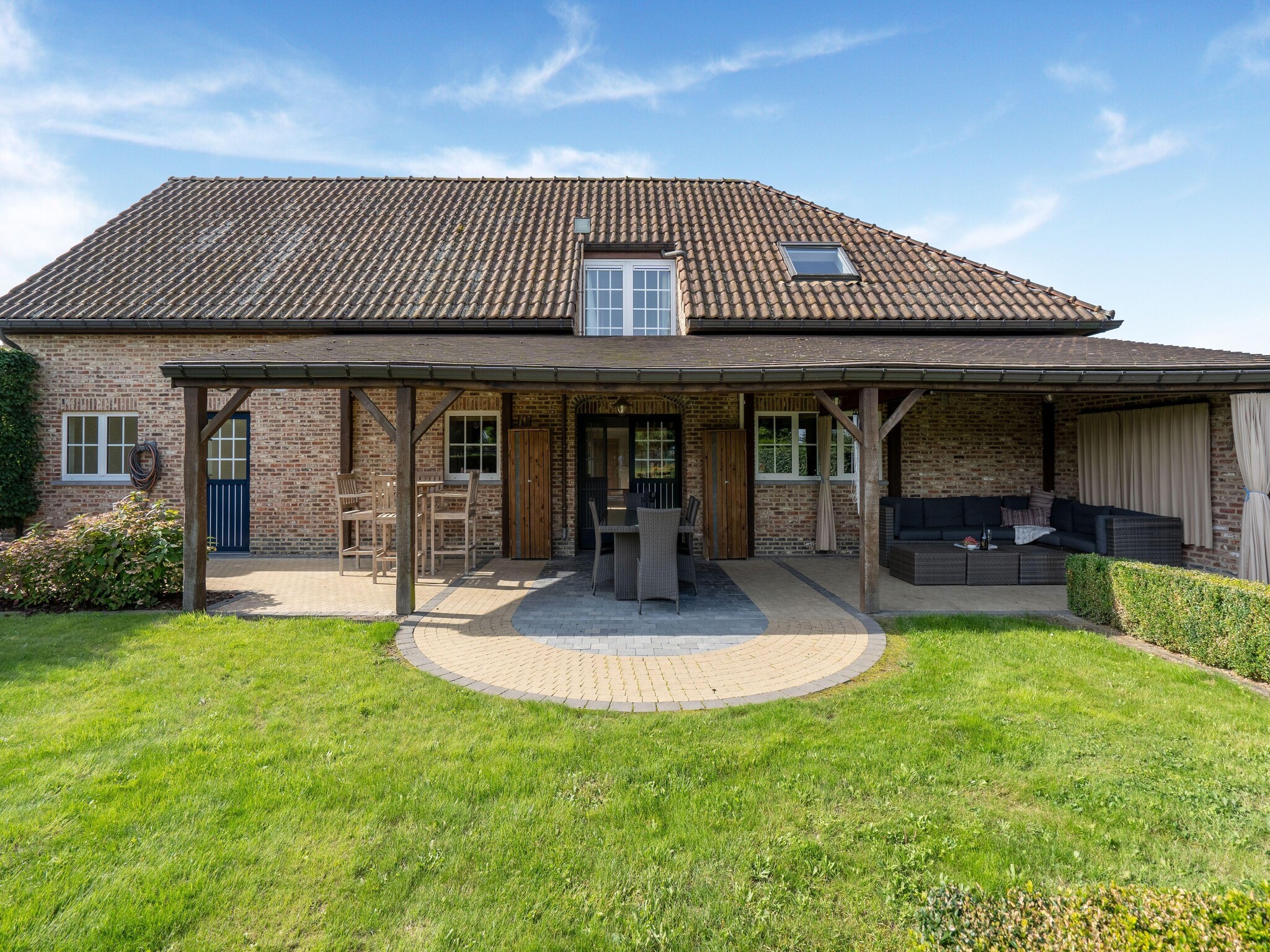 Luxury Retreat With Furry Friends - Hasselt