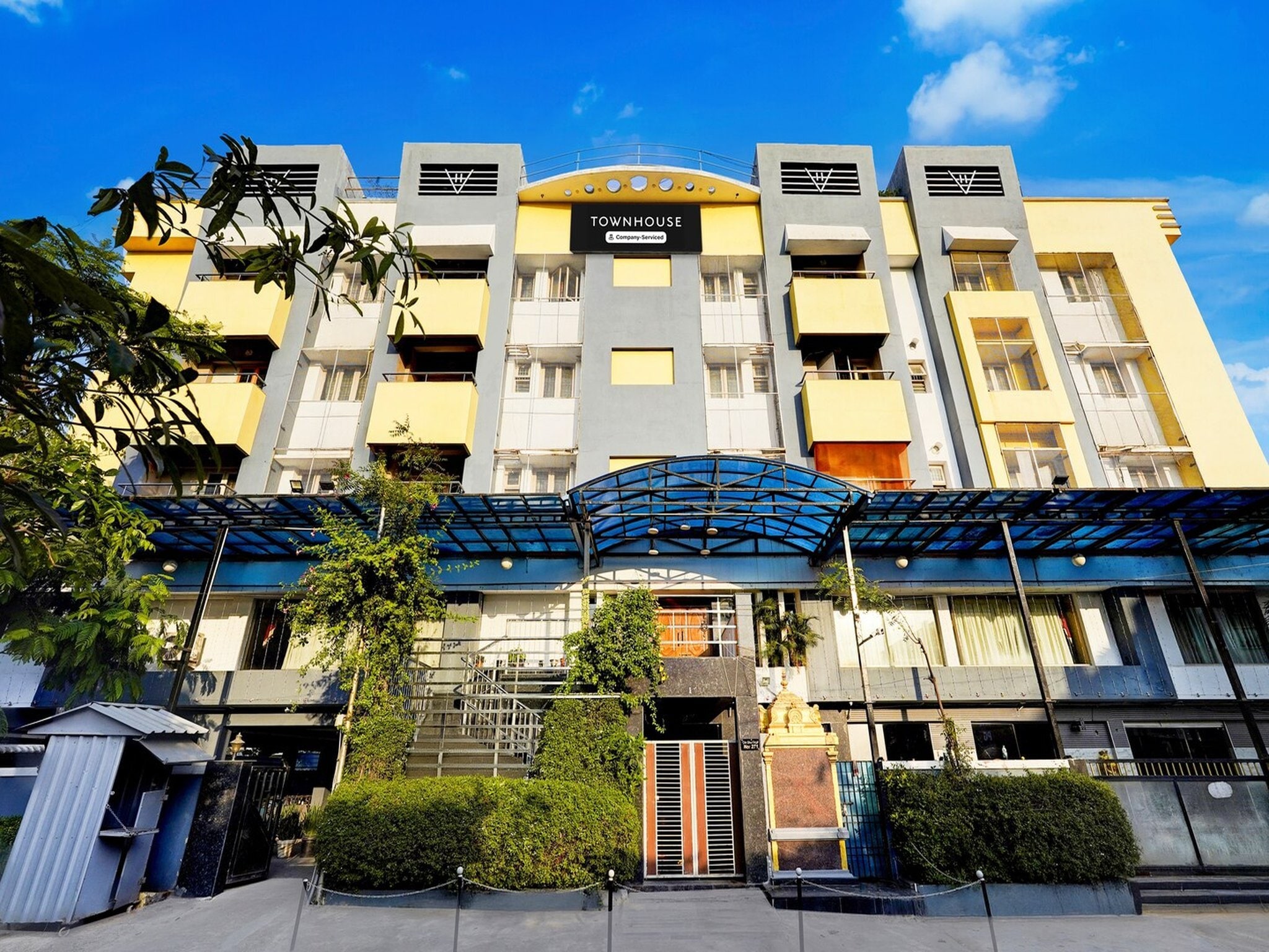 Super Townhouse Pallikarani - Chennai