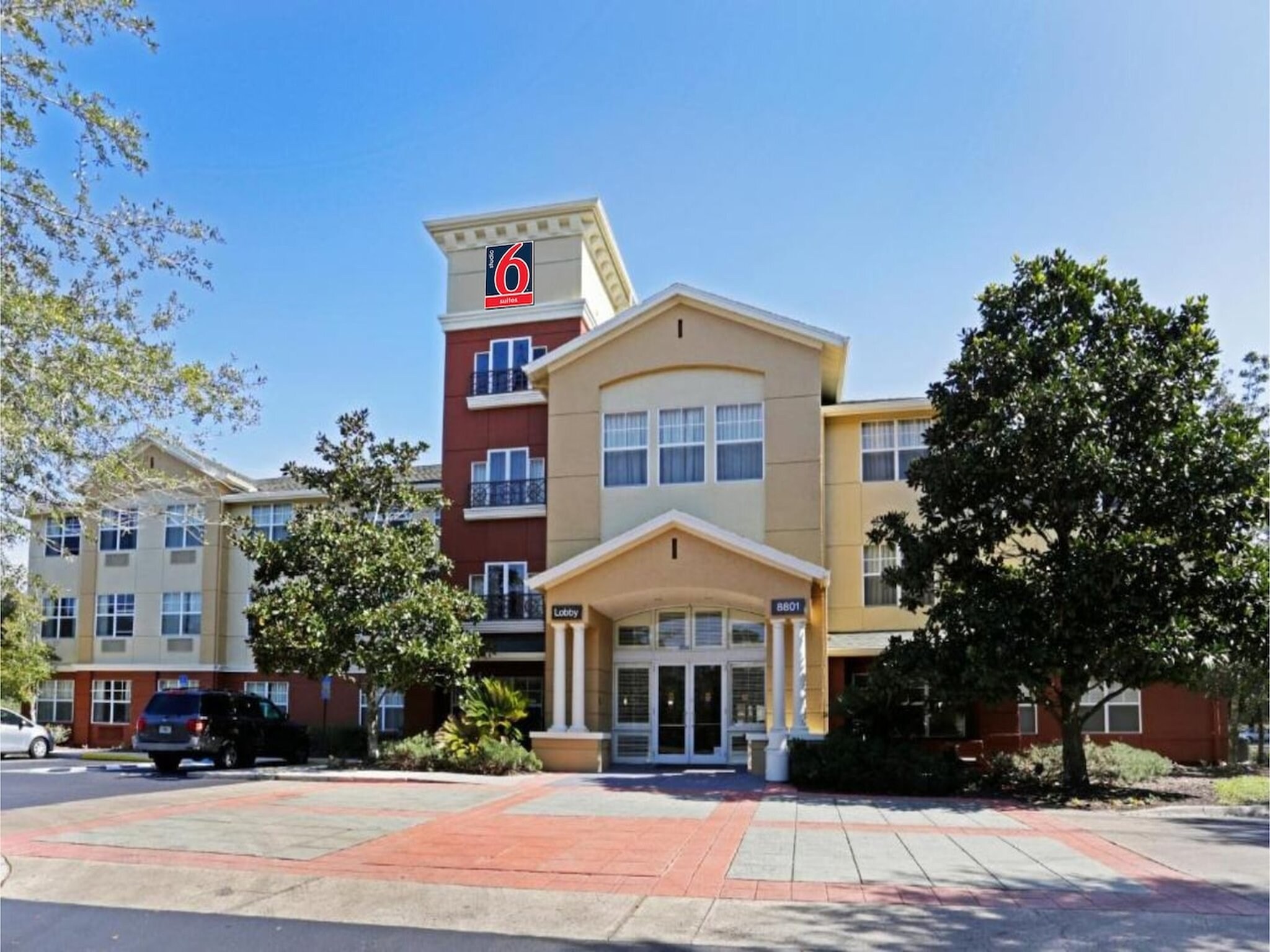2 Full Beds | Non-smoking, Kitchen - Jacksonville, FL