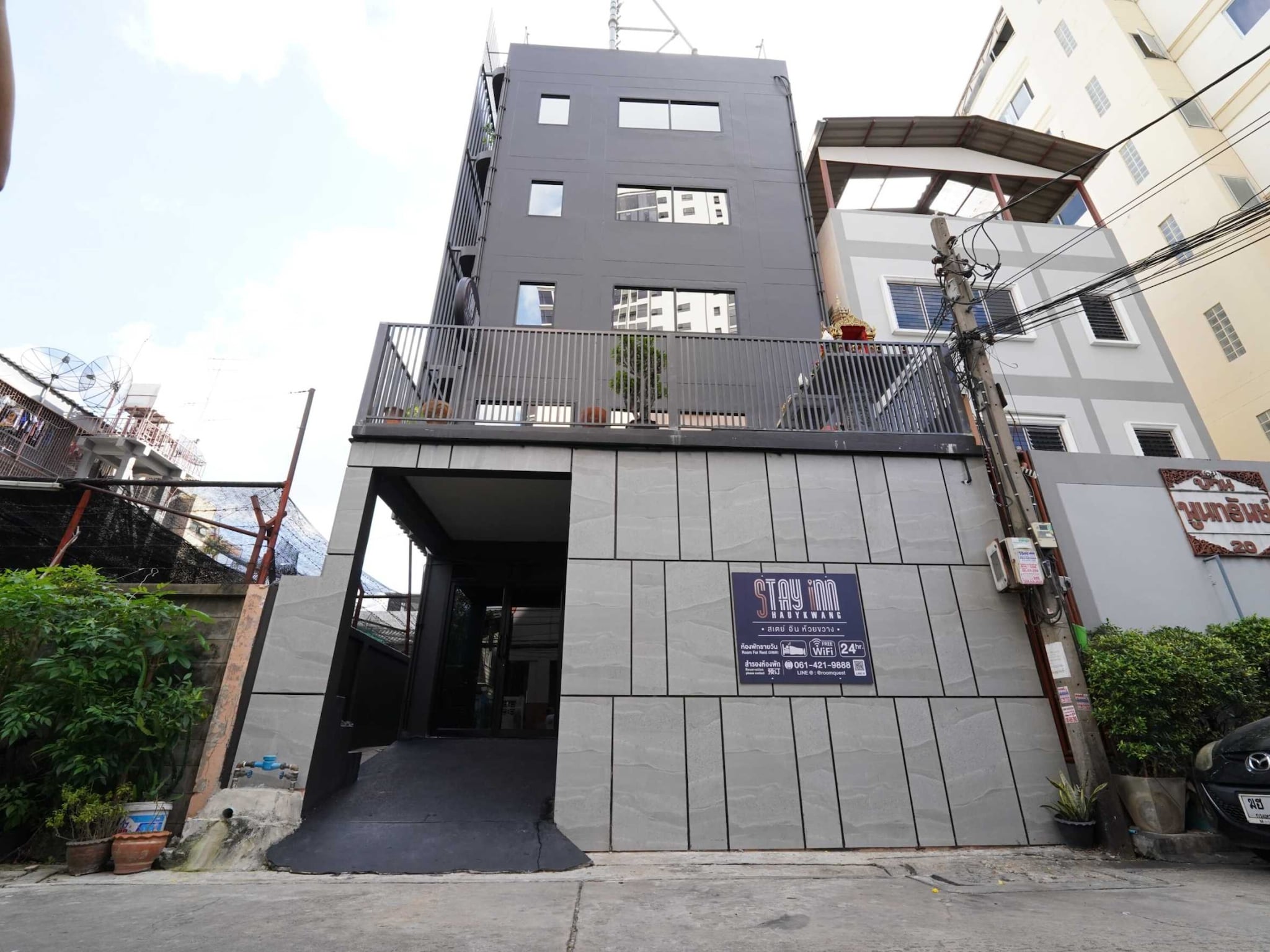 Sunny Twin Escape | Trendy Comfort In Bangkok - Bangkok