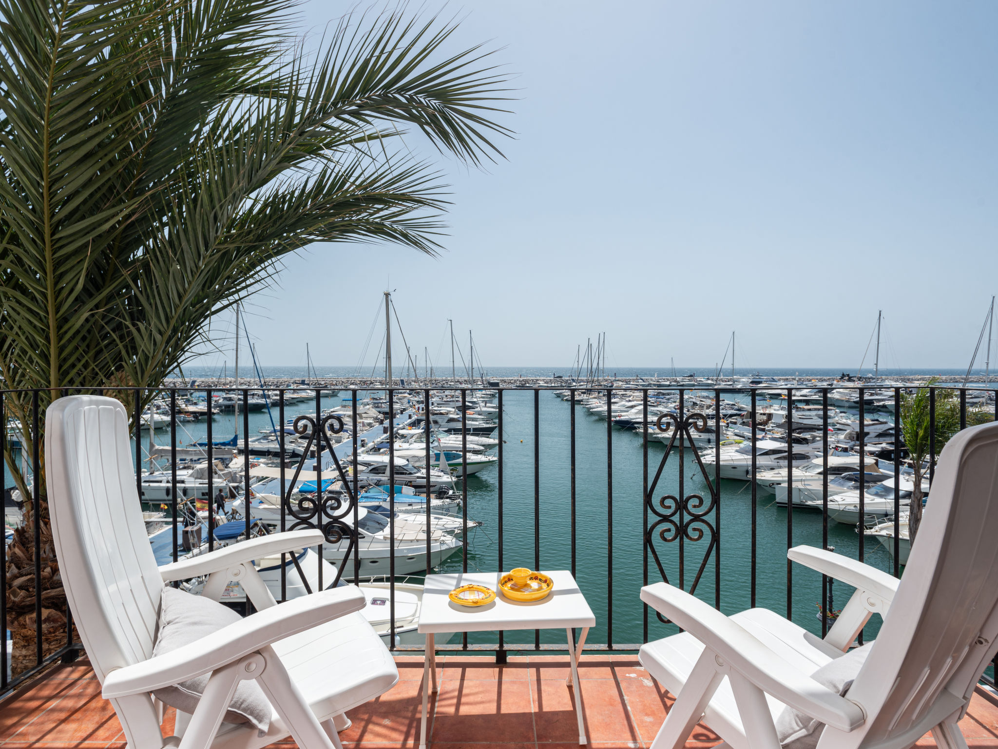 Puerto Banus First Line - España