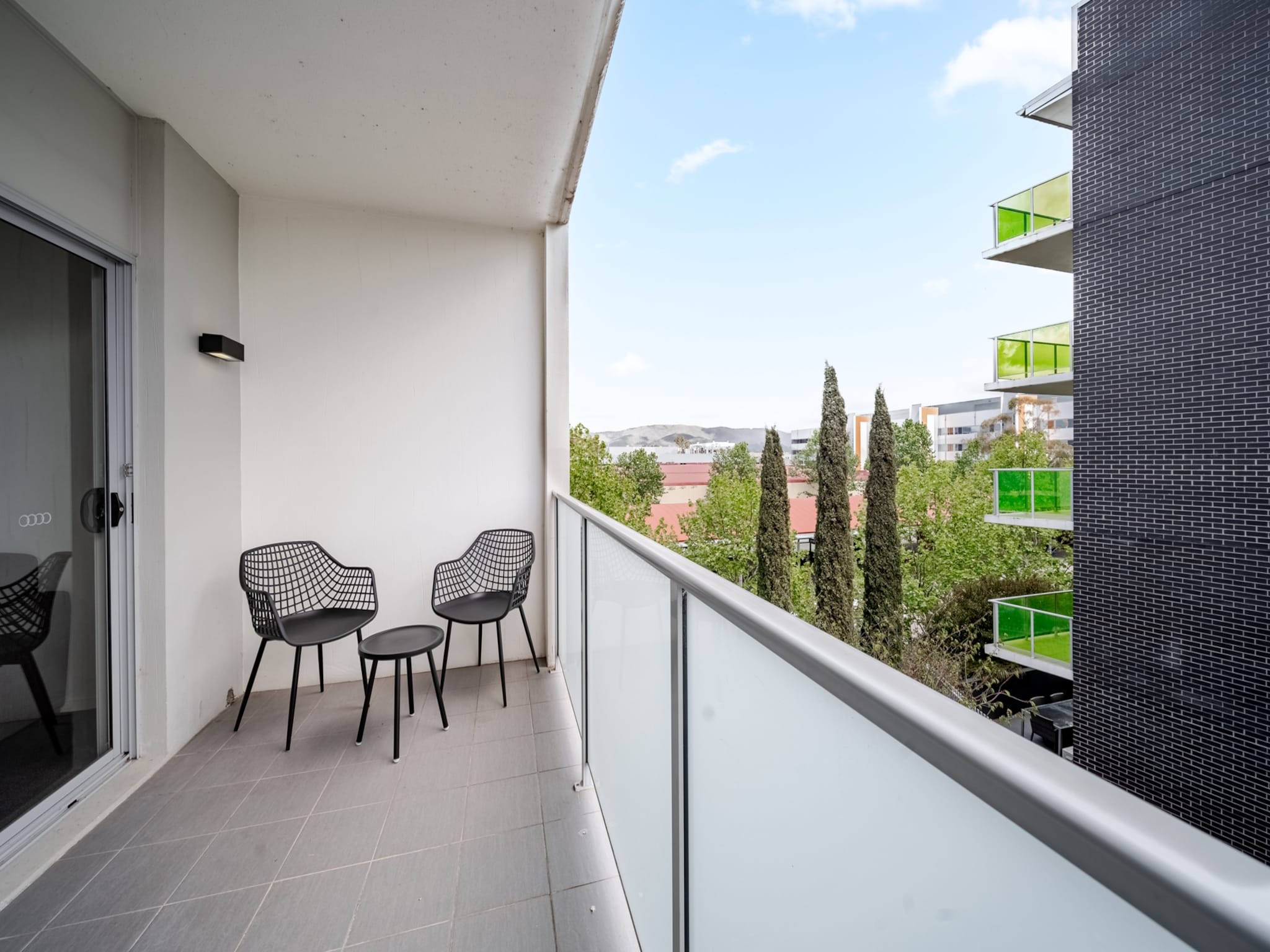 Lakeside 1-bed With A/c, Parking & Balcony - Australie