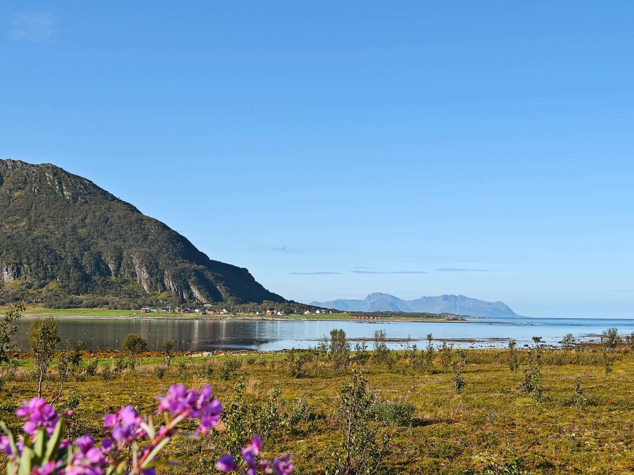 10 Person Holiday Home In Laukvik - Norway