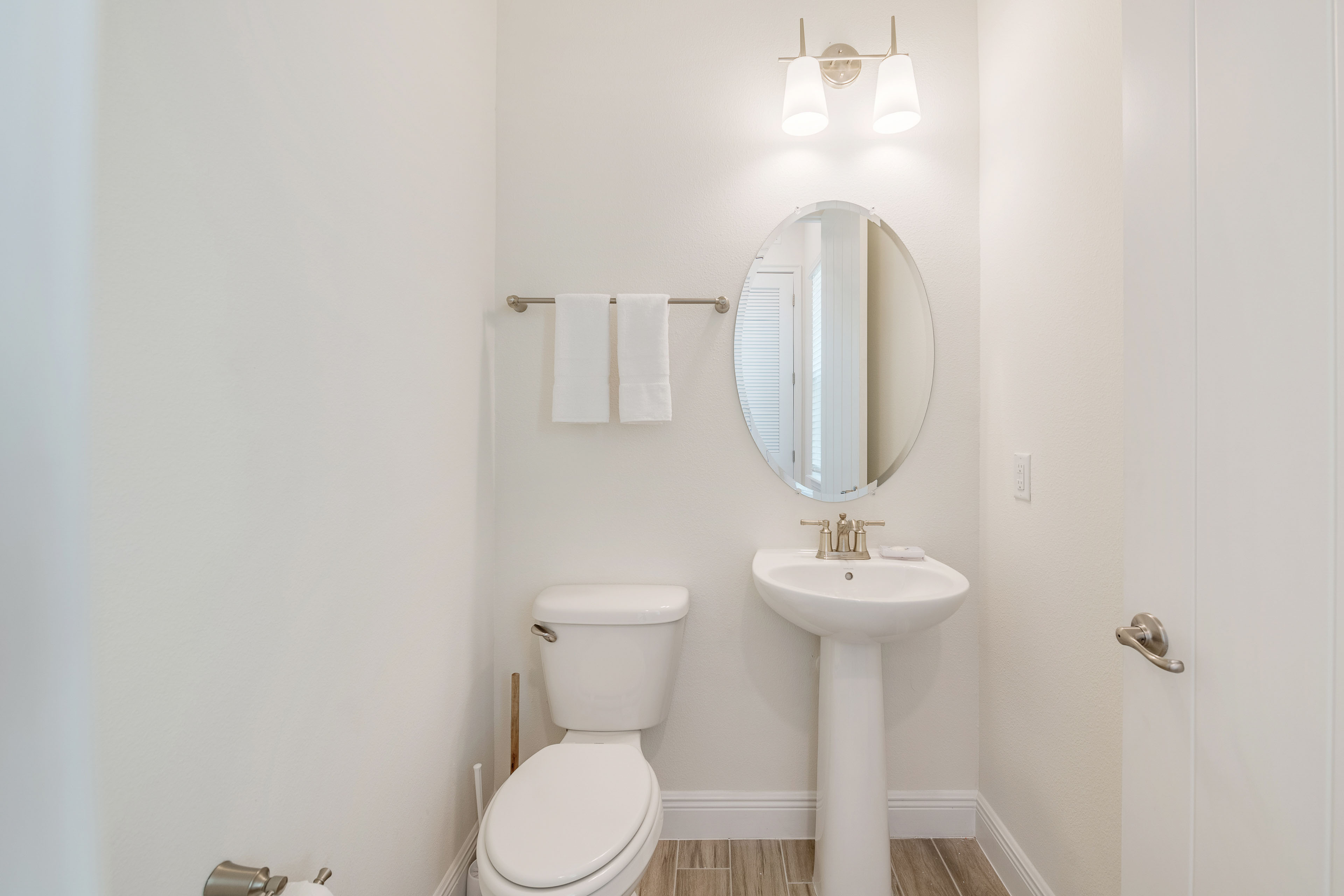 Sanderella Castle! Premium Cottage With Private Hot Tub Near Disney With Margaritaville Resort & Island H2o Access - 3037sp - Florida