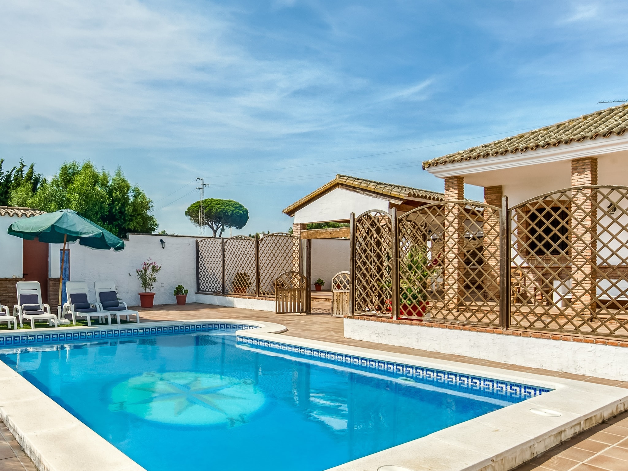 Family Villa With Pool - Spain