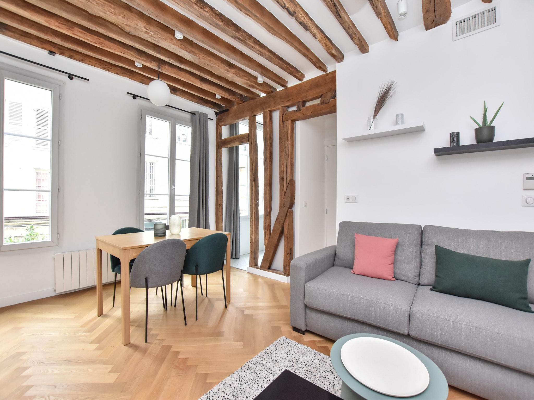 Authentic Apartment - 1br/4p - Marais/république - 파리