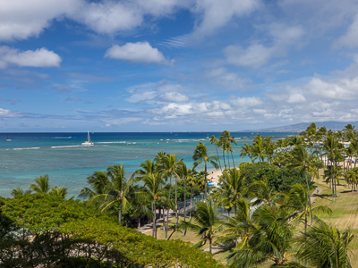 Stunning Ocean Views And Cozy Living Space - Enchanting Beachfront Haven - Honolulu, HI