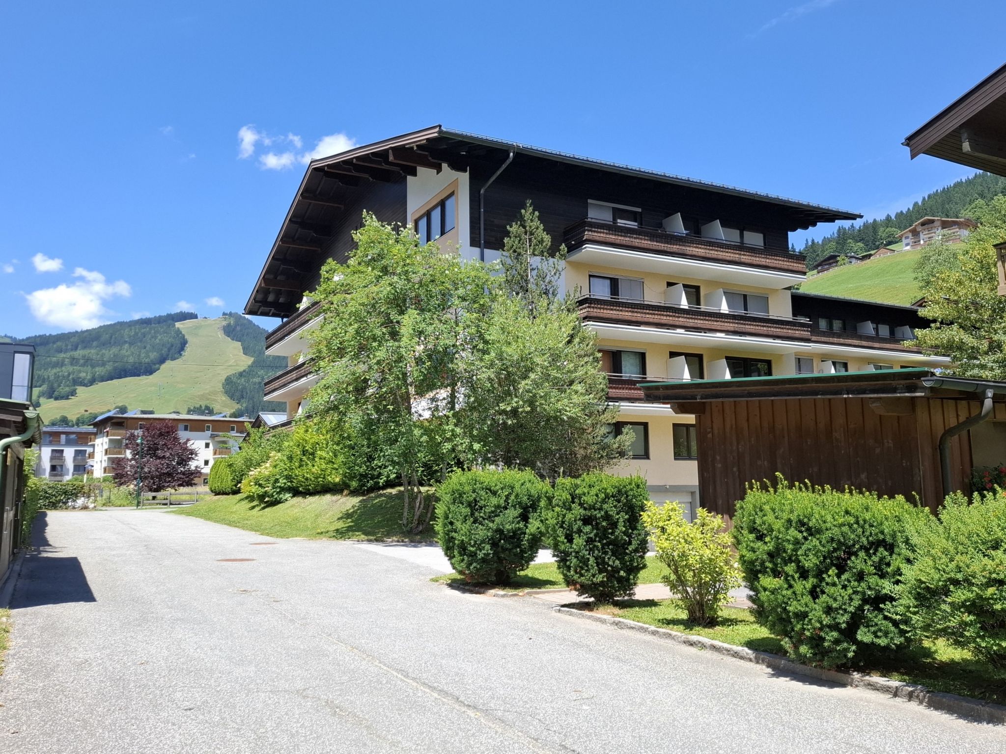 Kirchenblick - Saalbach-Hinterglemm