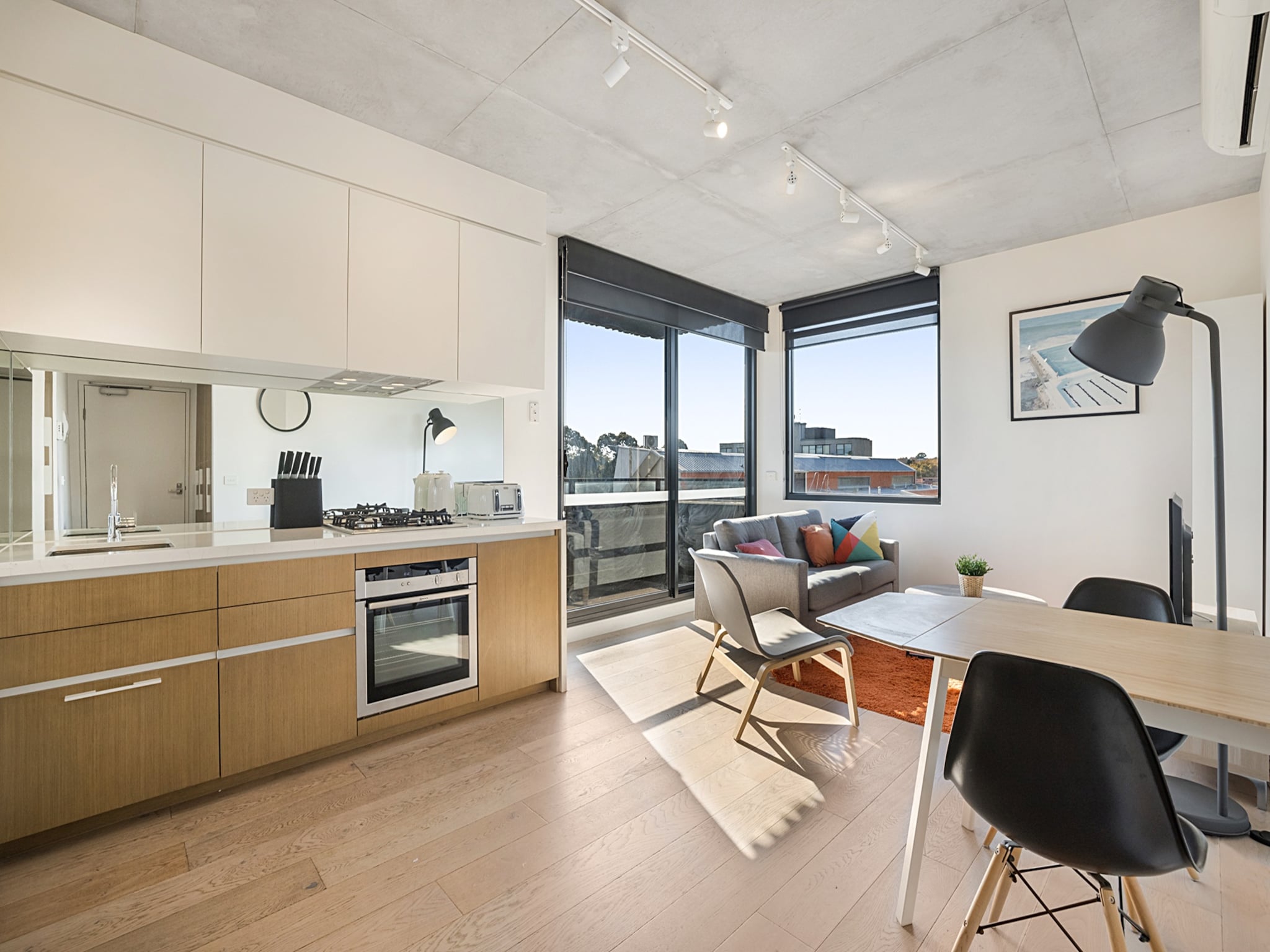 Comfy 2-bed Balcony Unit Near Chapel St - Australia